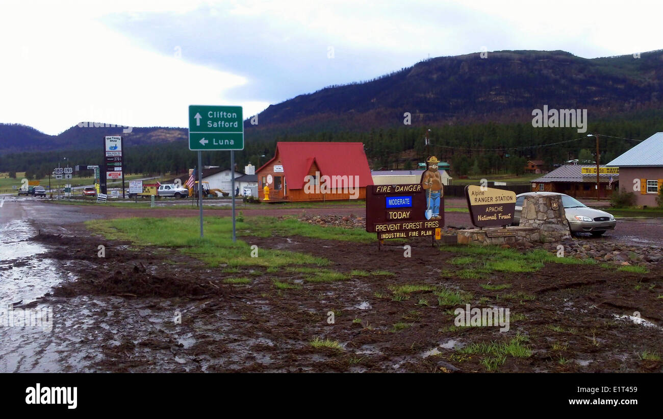 The Alpine Ranger District Office, part of the Apache-Sitgreaves ...