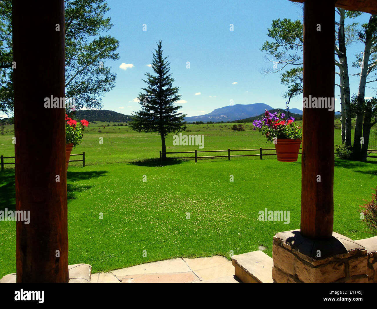 Escudilla Mountain in the Apache-Sitgreaves National Forest shows the ...