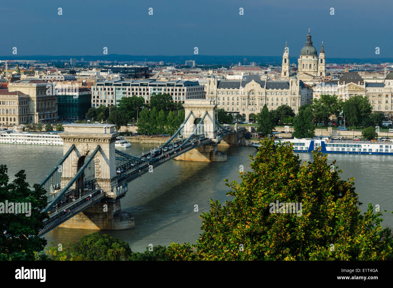 The Chain Bridge was the first permanent stone-bridge over Danube, one ...