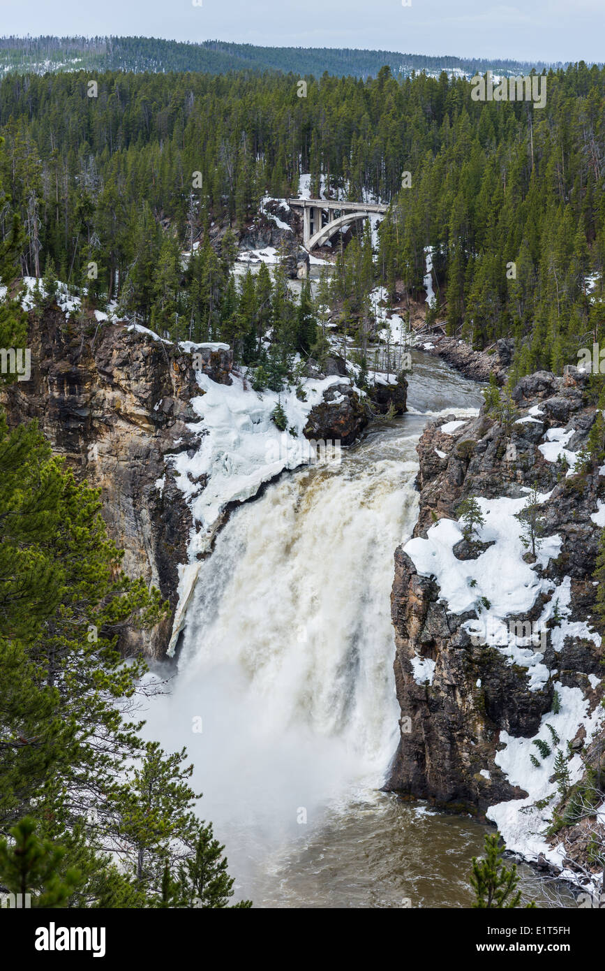 Yellowstone canyon upper falls hi-res stock photography and images - Alamy