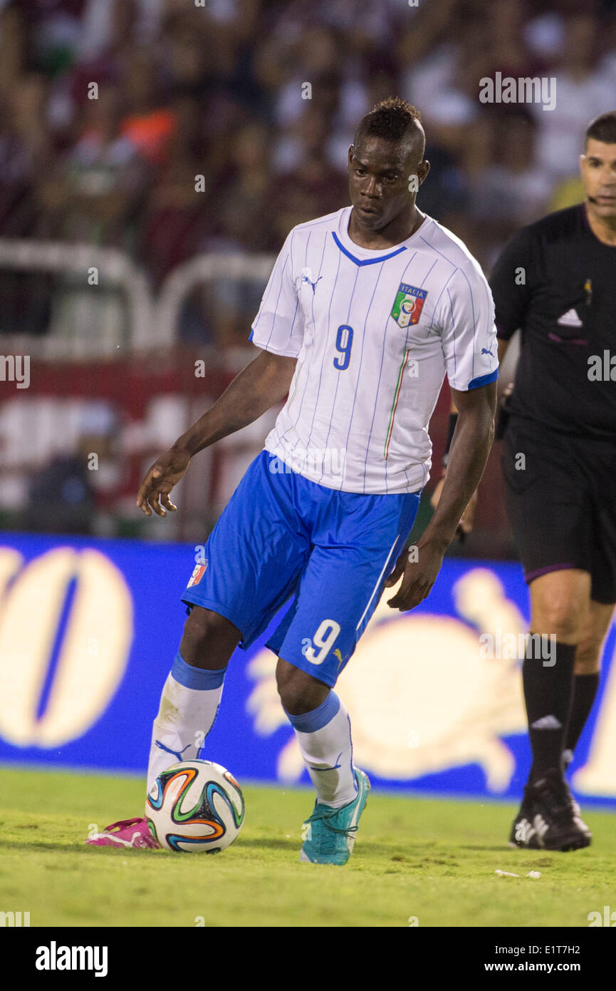 Mario balotelli training hi-res stock photography and images - Alamy