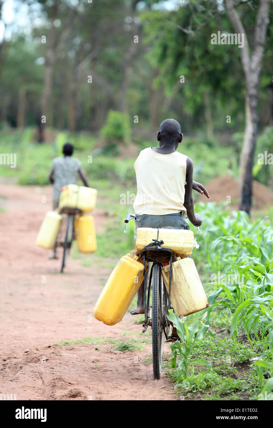 Children play cycle hi-res stock photography and images - Alamy