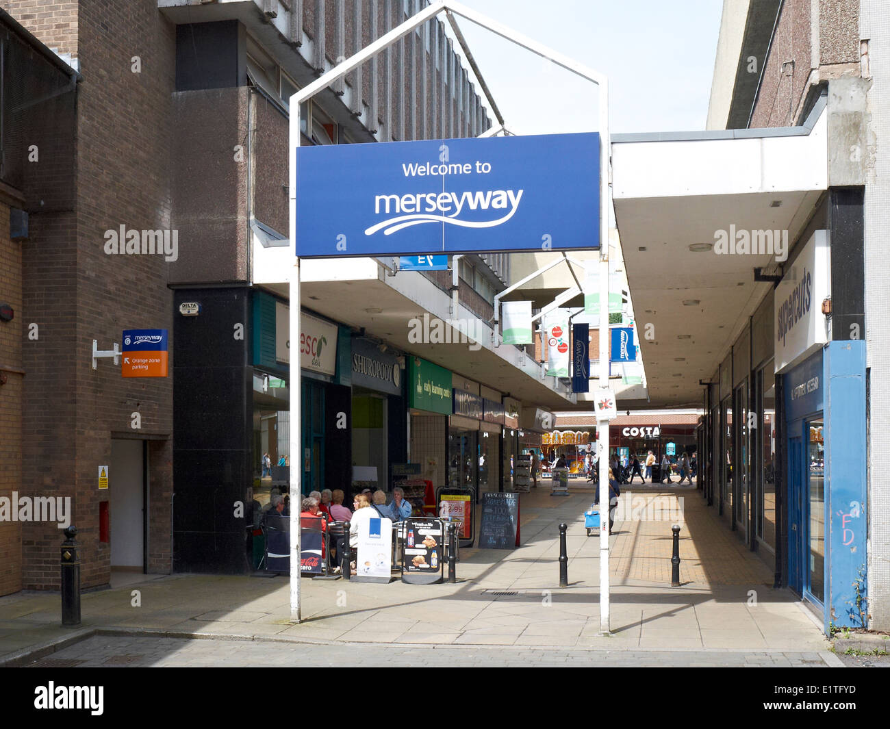 Merseyway shopping centre in Stockport Cheshire UK Stock Photo - Alamy