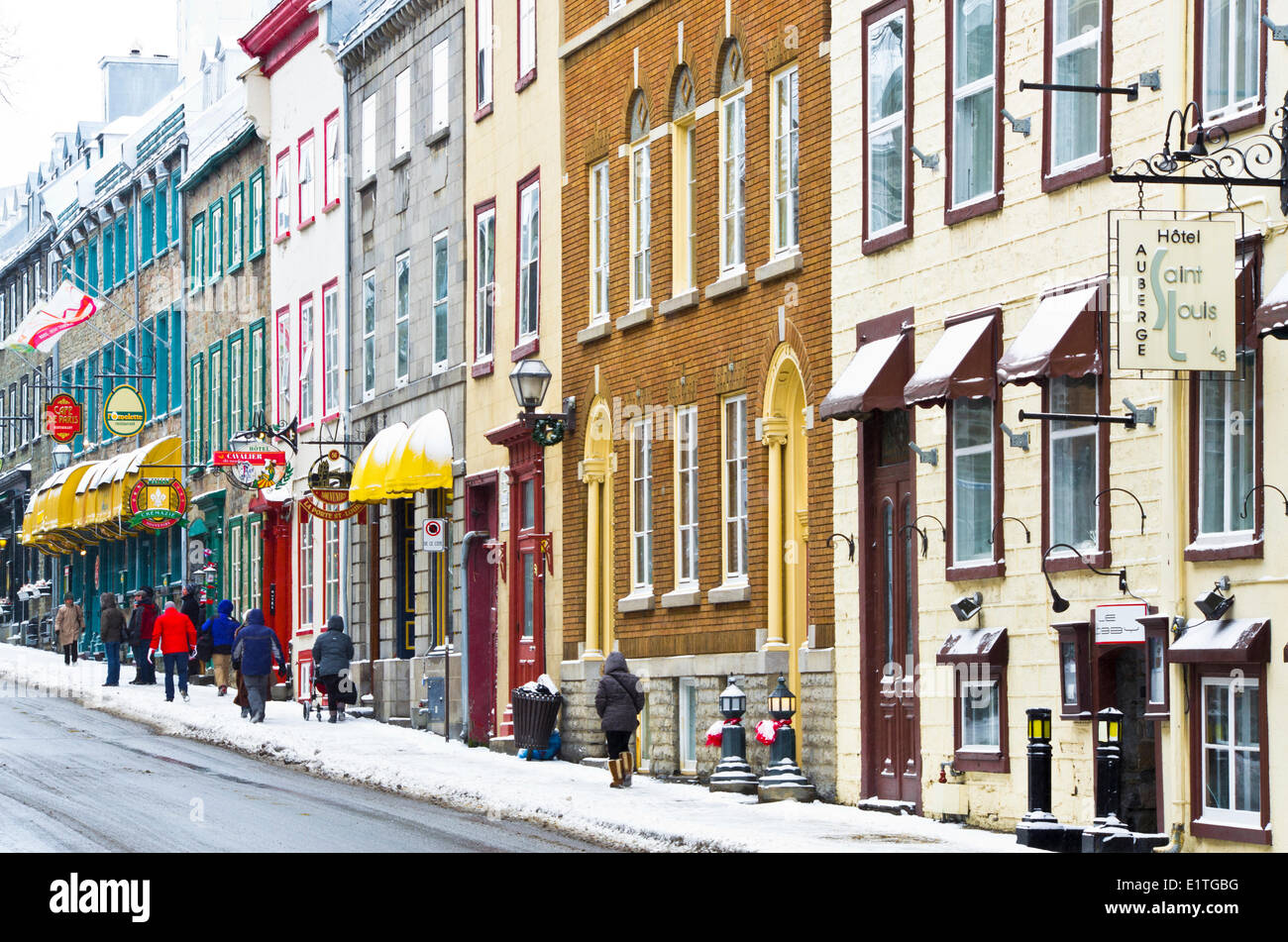 Tourists outdoor buildings buildings hi-res stock photography and ...