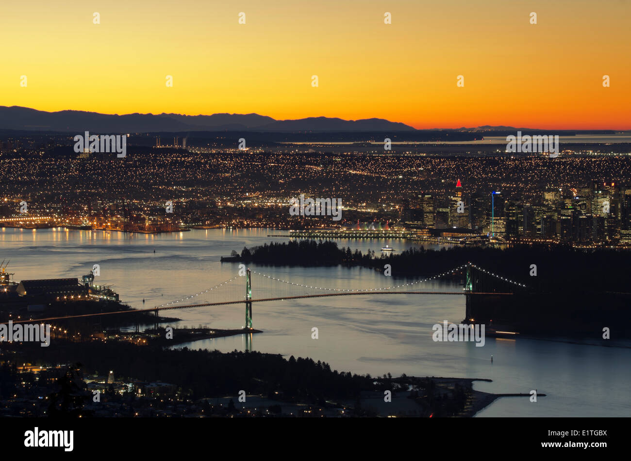 view Vancouver the lower mainland before sunrise Cypress Mountain ...