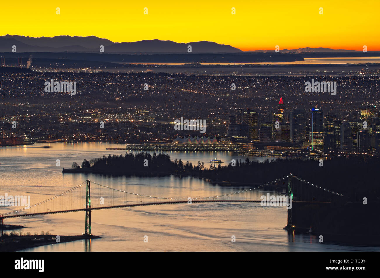 view Vancouver the lower mainland before sunrise Cypress Mountain ...