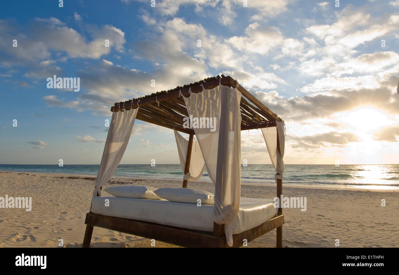 Sun bed on beach, Tulum Beach, Quintana Roo, Mexico Stock Photo - Alamy
