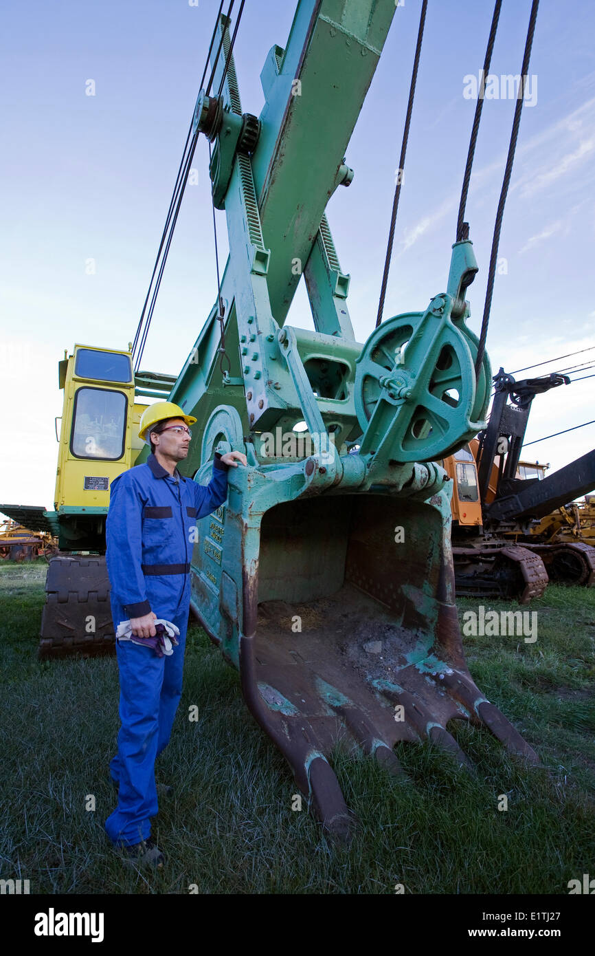 Track Laying Vehicle Stock Photos & Track Laying Vehicle Stock Images ...