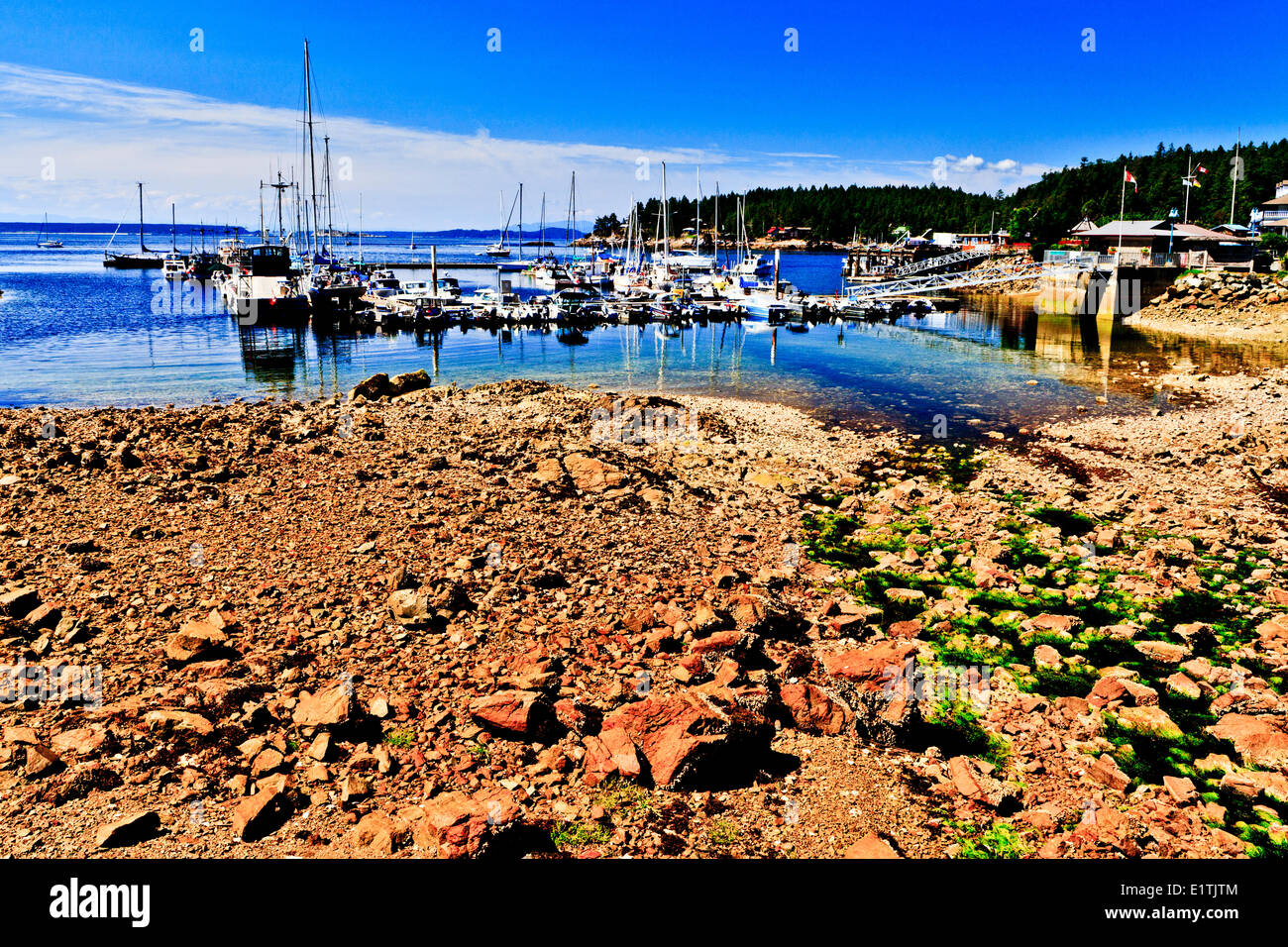 British towns and villages hi-res stock photography and images - Alamy