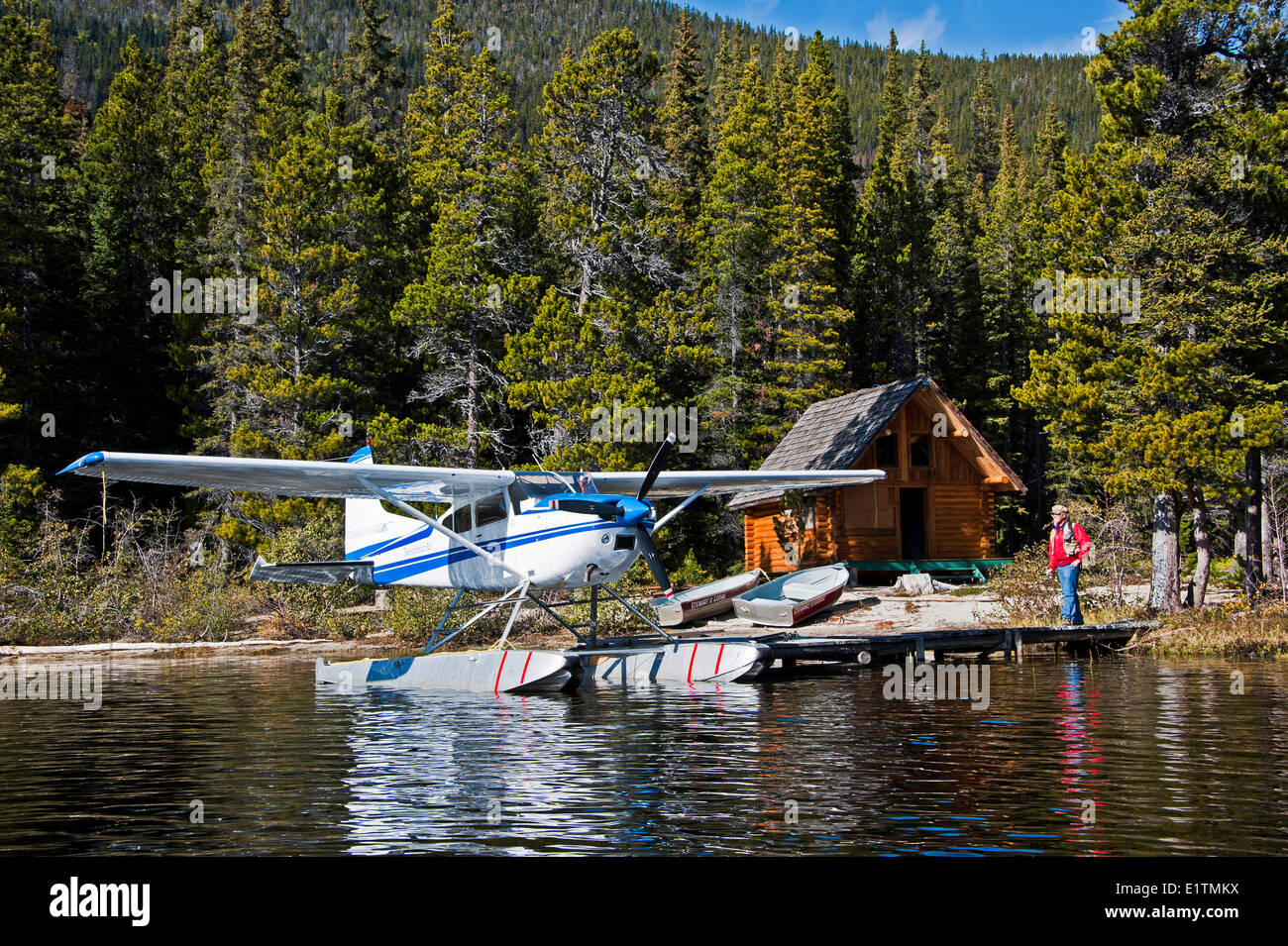 Float boat fishing hi-res stock photography and images - Alamy
