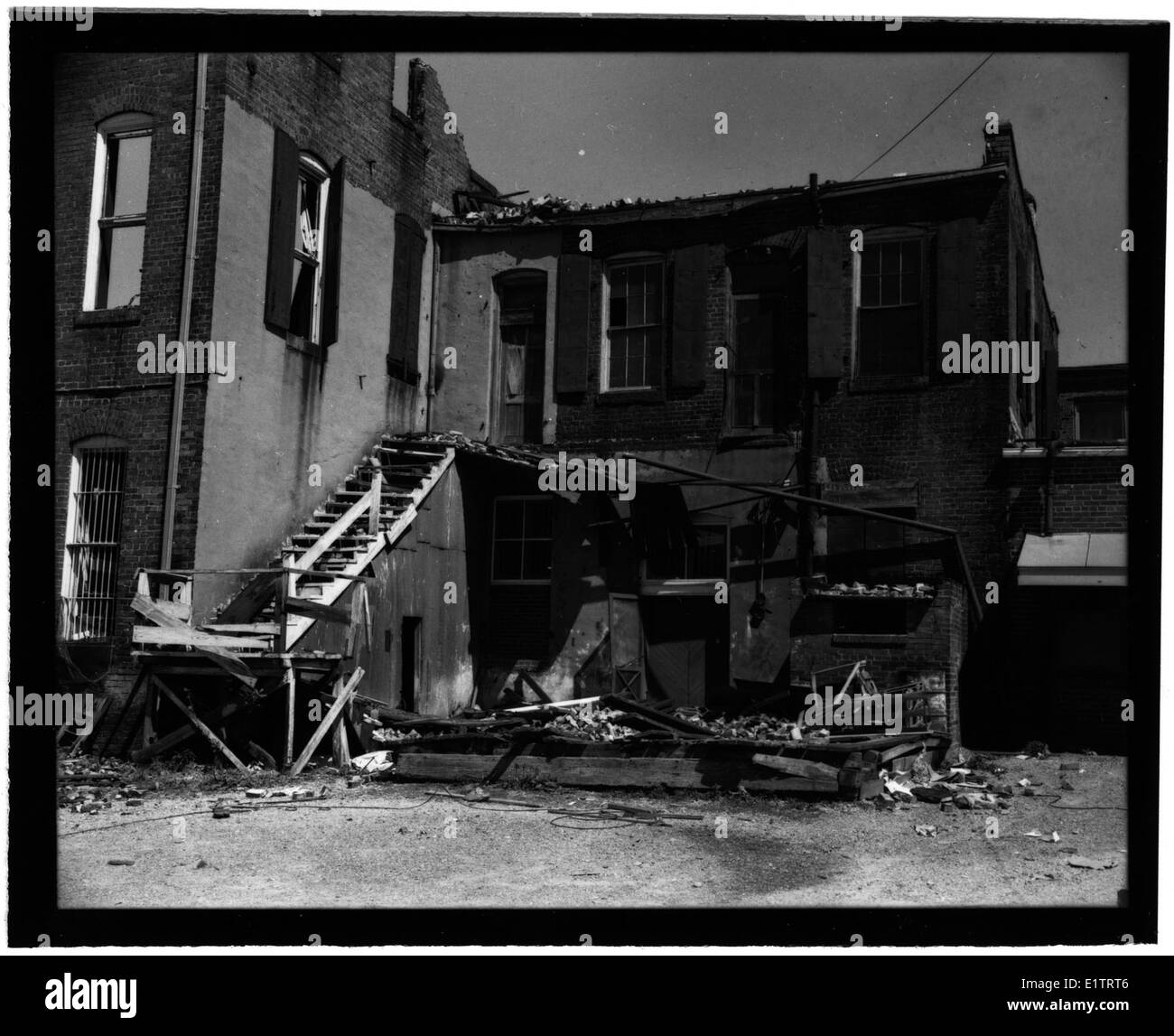Destroyed public building Black and White Stock Photos & Images - Alamy