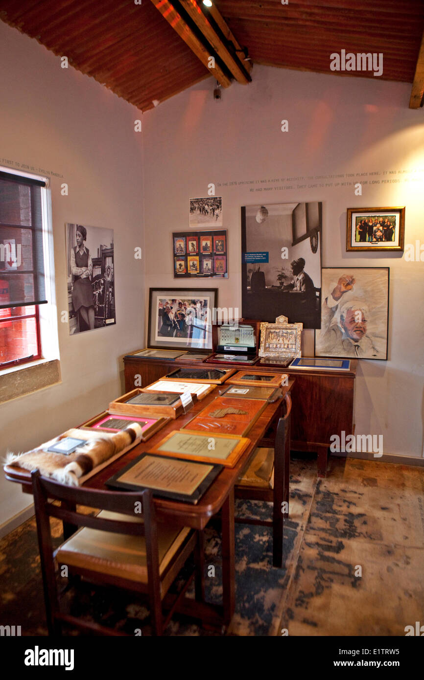 Soweto mandela house hi-res stock photography and images - Alamy