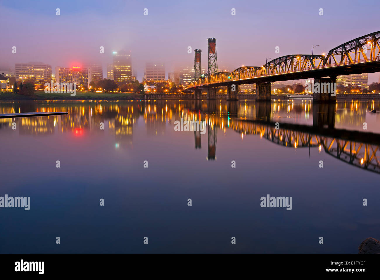 Portland city skyline at dawn in fog hi-res stock photography and ...