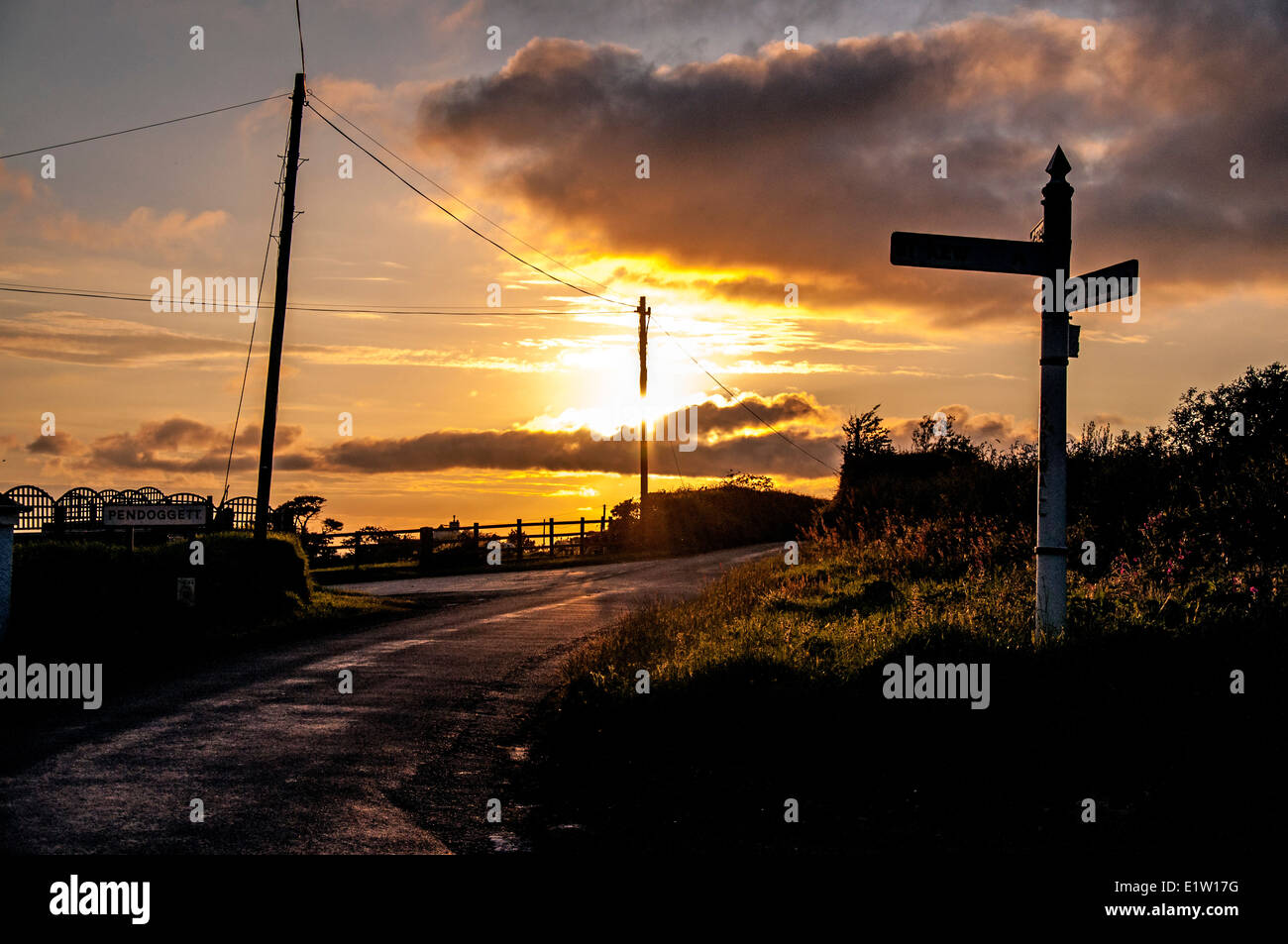 Cornish sunset near Saint St Kew in Cornwall England UK Stock Photo - Alamy