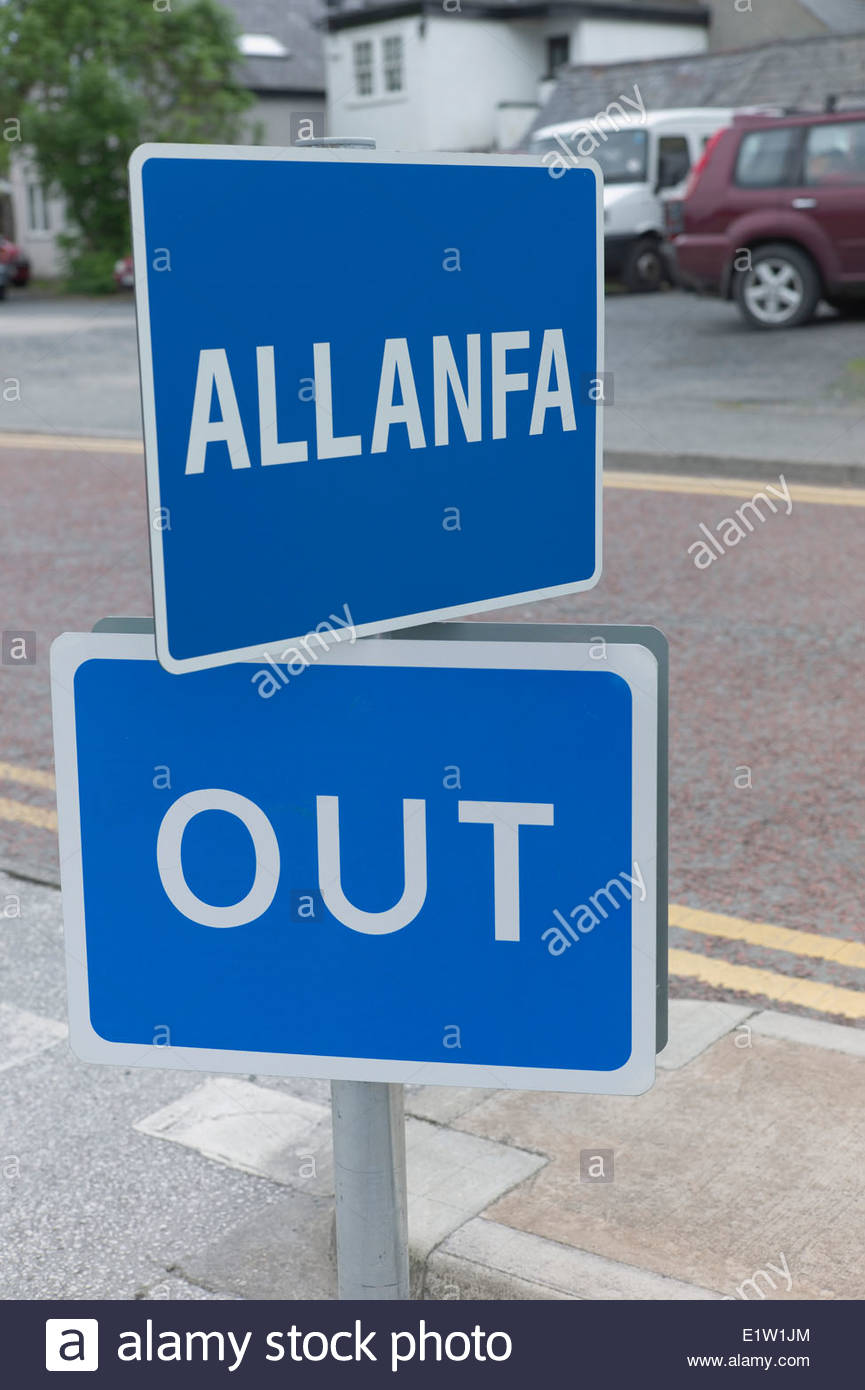 Sign Supermarket Exit Shopping Stock Photos & Sign Supermarket Exit ...