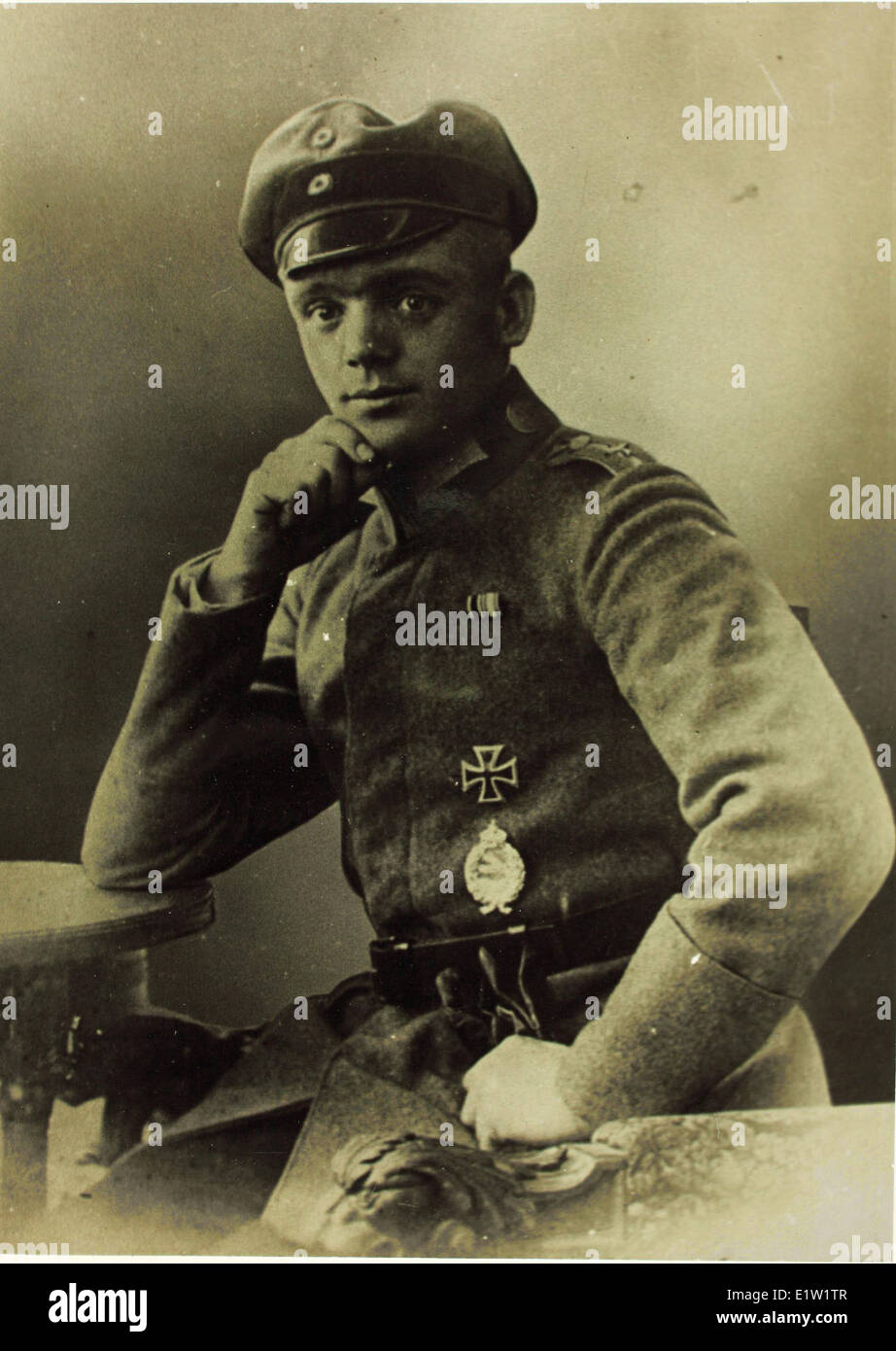 German wwi pilot hi-res stock photography and images - Alamy