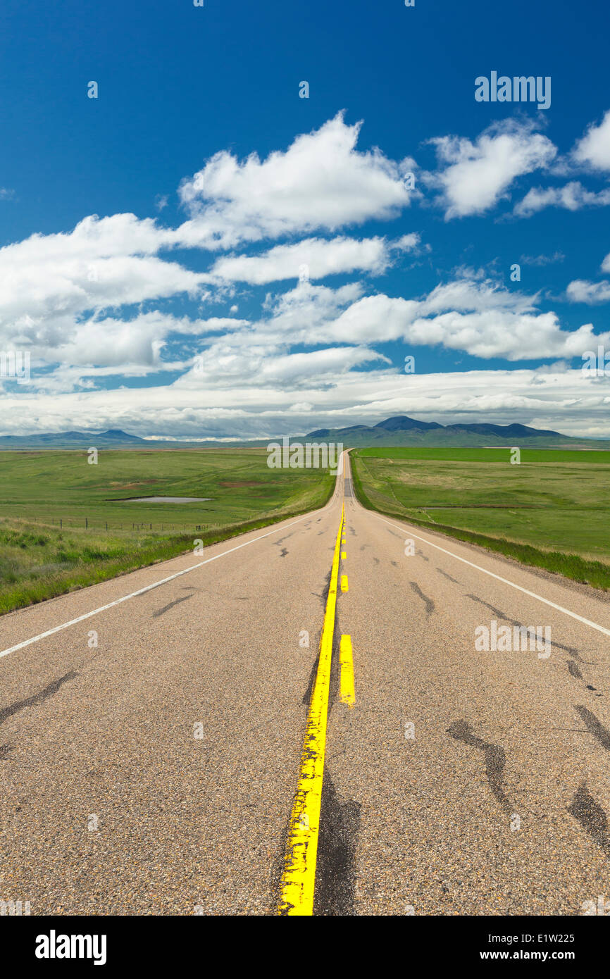 Township Road 25, Coutts, Alberta, Canada Stock Photo - Alamy