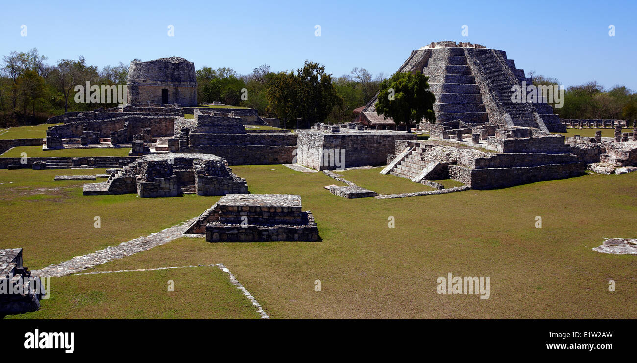 Mexico, Yucatán, Mayapán, the mayan observatory tower Stock Photo - Alamy