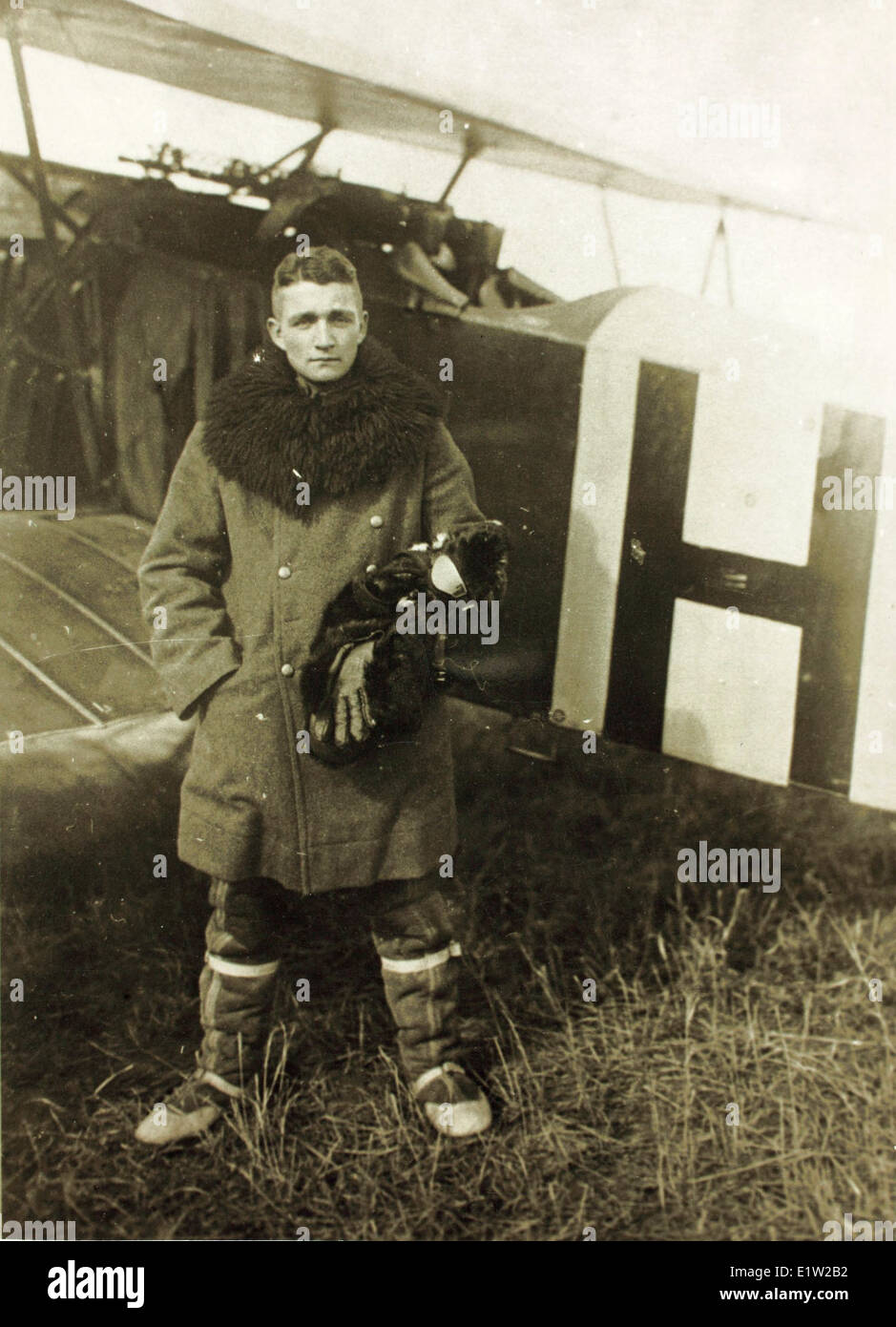 Oskar Hennrich was a German aviator who served with Jasta 46 during ...