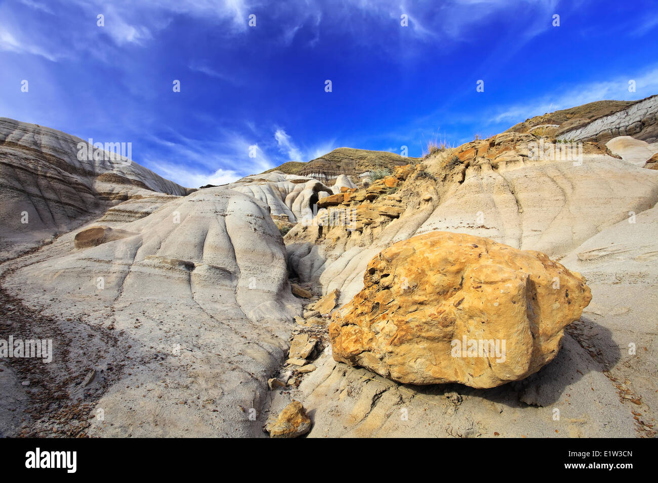 Erosion and rock formations in the Badlands, Drumheller, Alberta ...