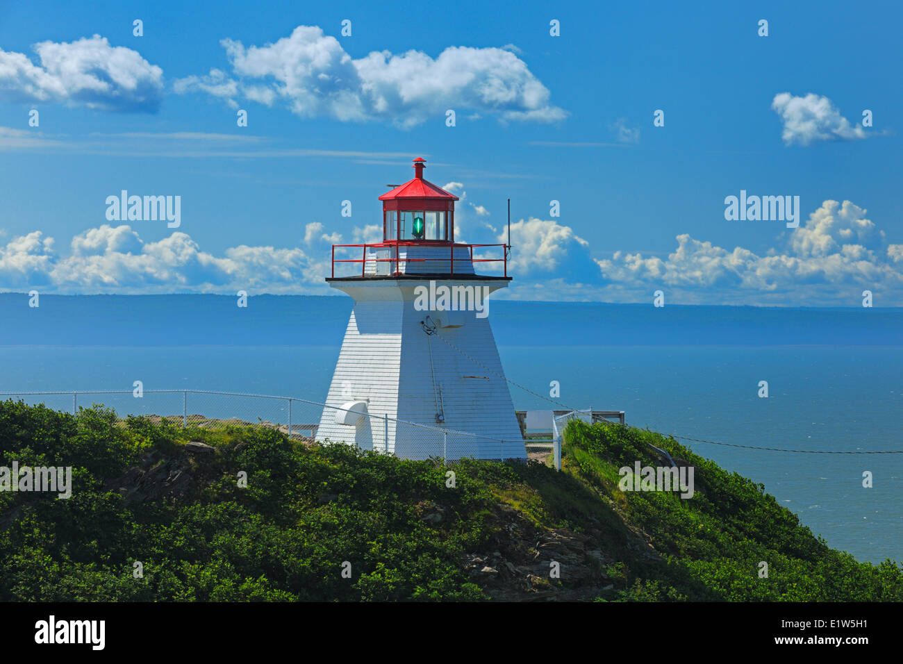 Cape enrage lighthouse at entrance of chignecto bay hi-res stock ...