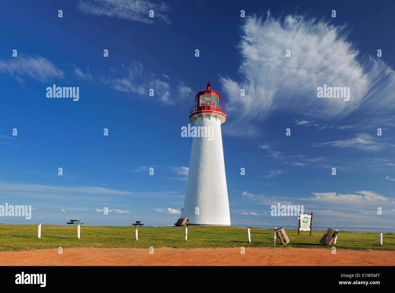 Prim point lighthouse hi-res stock photography and images - Alamy