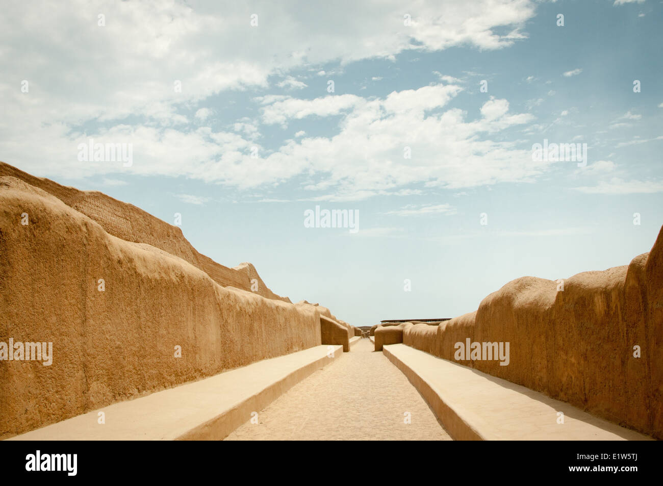 Chan chan trujillo peru hi-res stock photography and images - Alamy