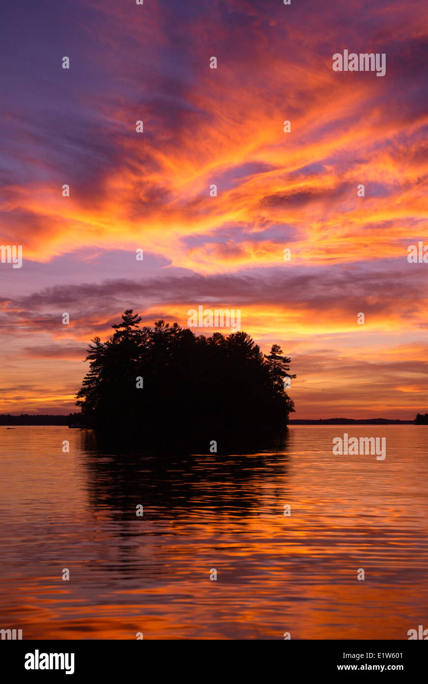 Sunset on Lake Muskoka with Treasure Island from Muskoka Beach Park ...
