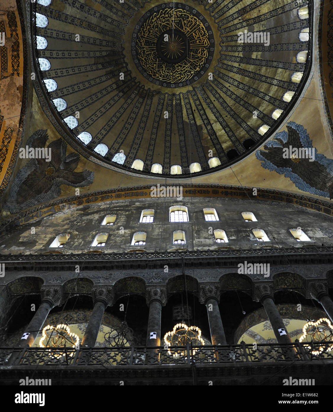 Turkey. Istanbul. Hagia Sophia. Interior. Dome with the Hexapterygon ...