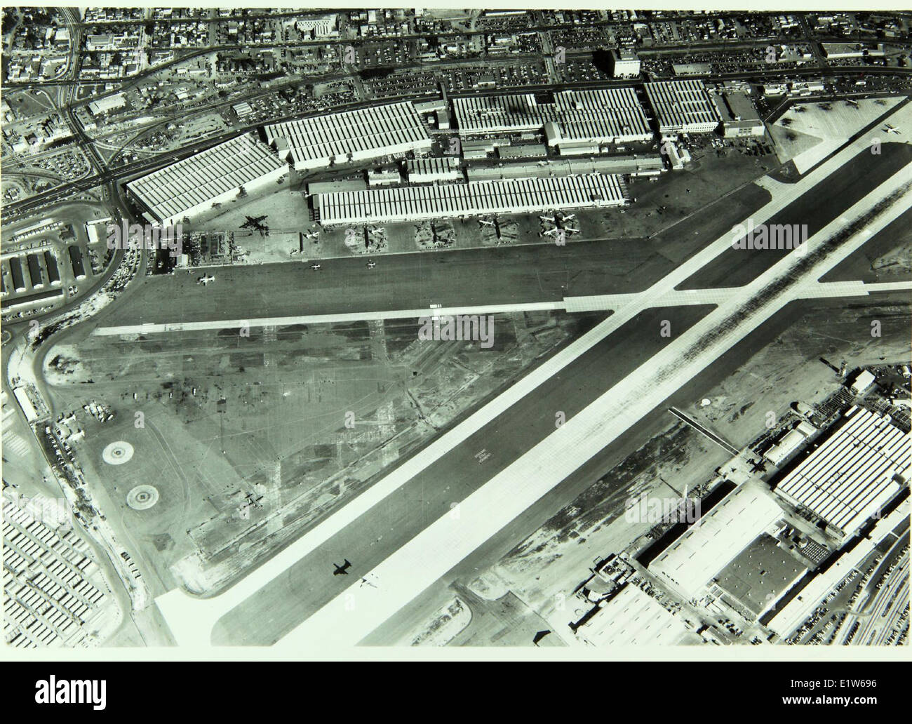 Lindberghfield hi-res stock photography and images - Alamy