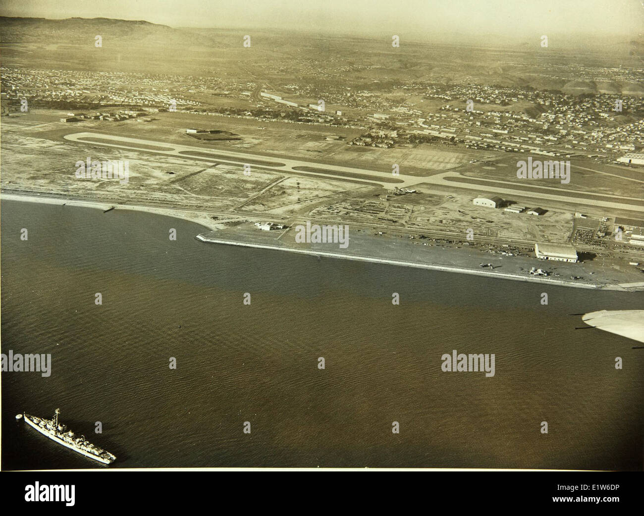 Lindberghfield hi-res stock photography and images - Alamy