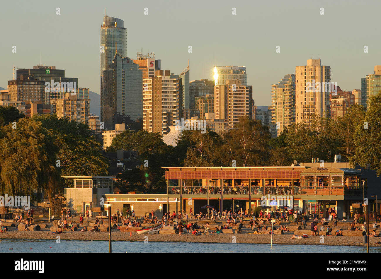Kitsilano Beach (Kits Beach) Vancouver, British Columbia, Canada Stock ...