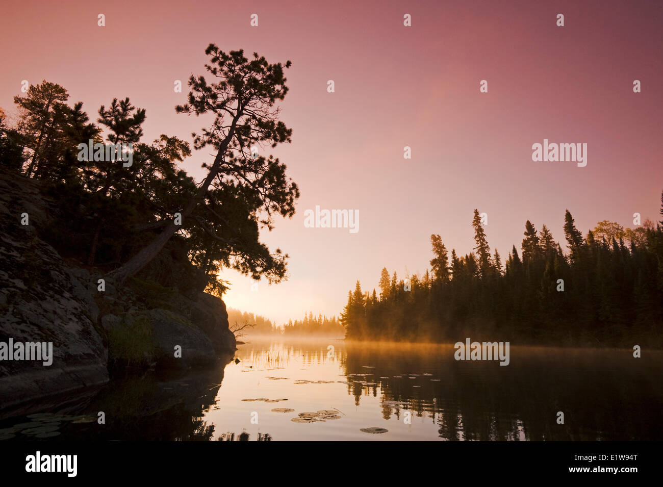 The kenora waterfront hi-res stock photography and images - Alamy