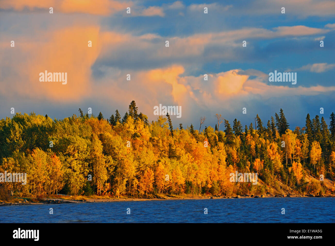 Pakwash lake provincial park hi-res stock photography and images - Alamy