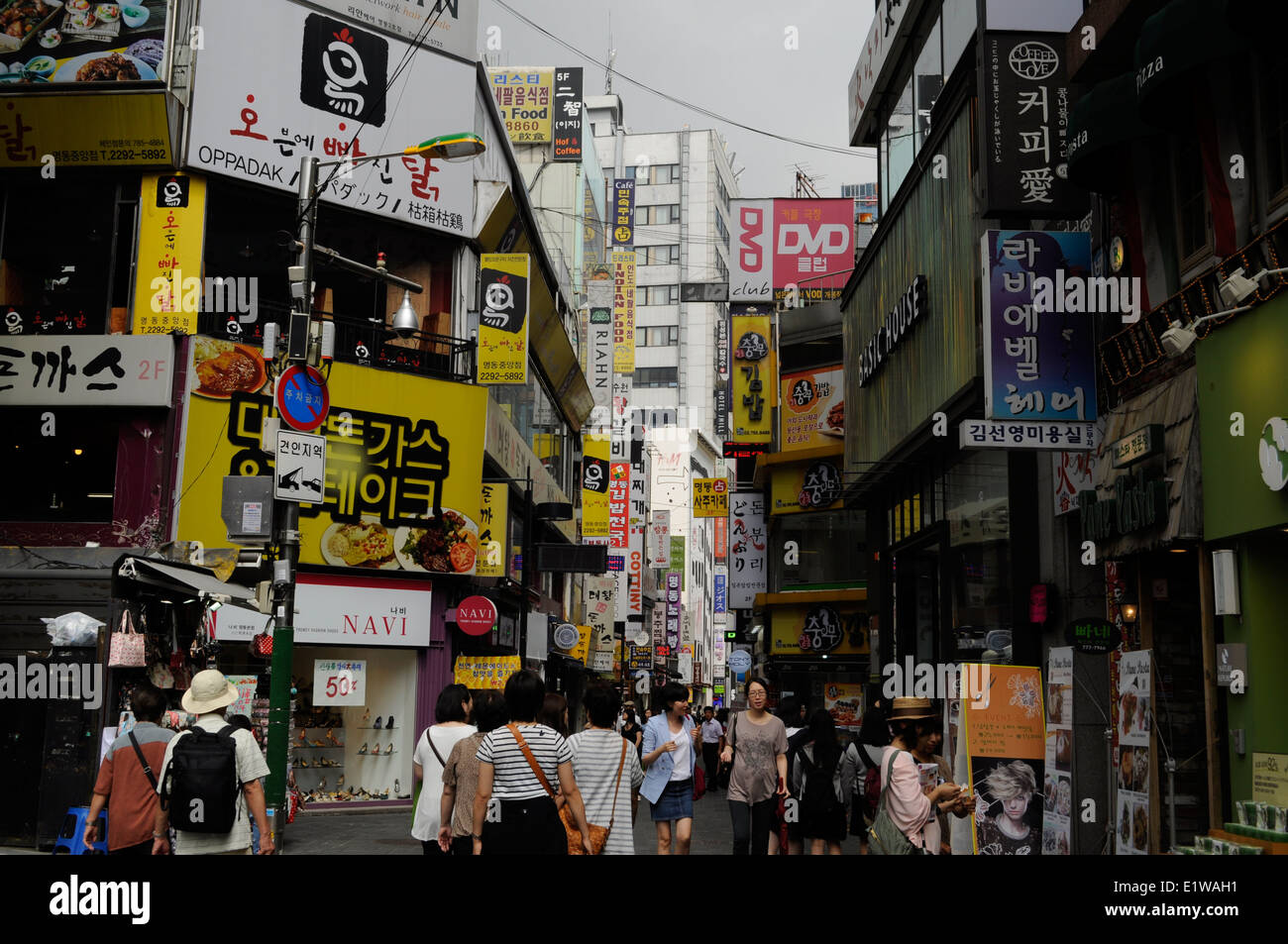 Myeongdong hi-res stock photography and images - Alamy