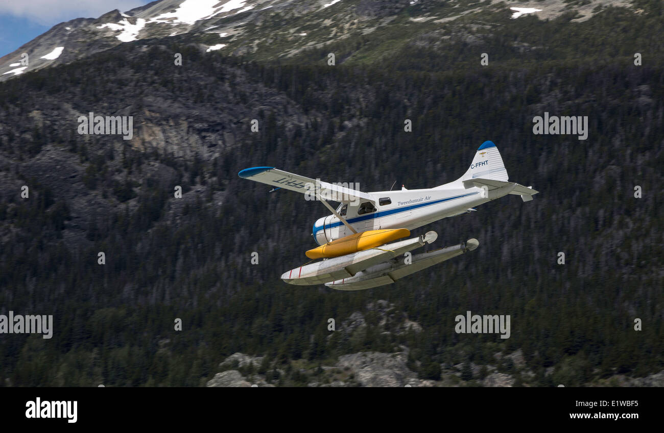 Float plane hi-res stock photography and images - Alamy