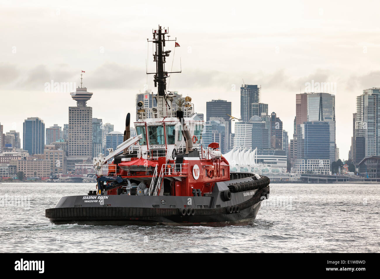 Tugboat crossing Burrard Inlet, Vancouver, British Columbia, Canada Stock Photo - Alamy