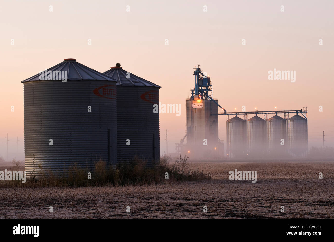 Inland grain terminal hi-res stock photography and images - Alamy