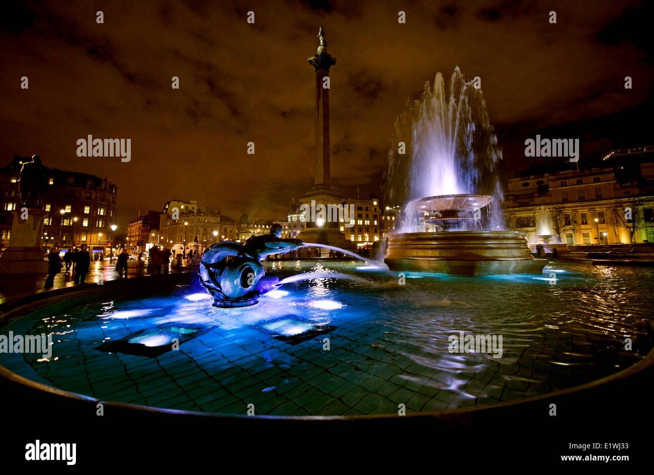 Trafalgar Square at night Stock Photo - Alamy