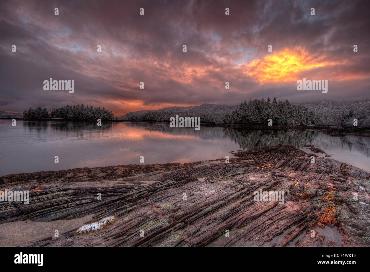 Calm tide hi-res stock photography and images - Alamy