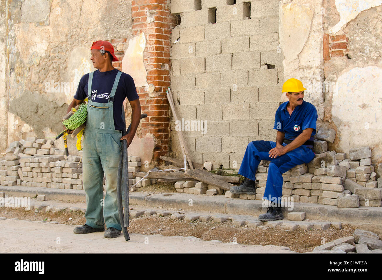 Municipal workers, Havana, Cuba Stock Photo - Alamy