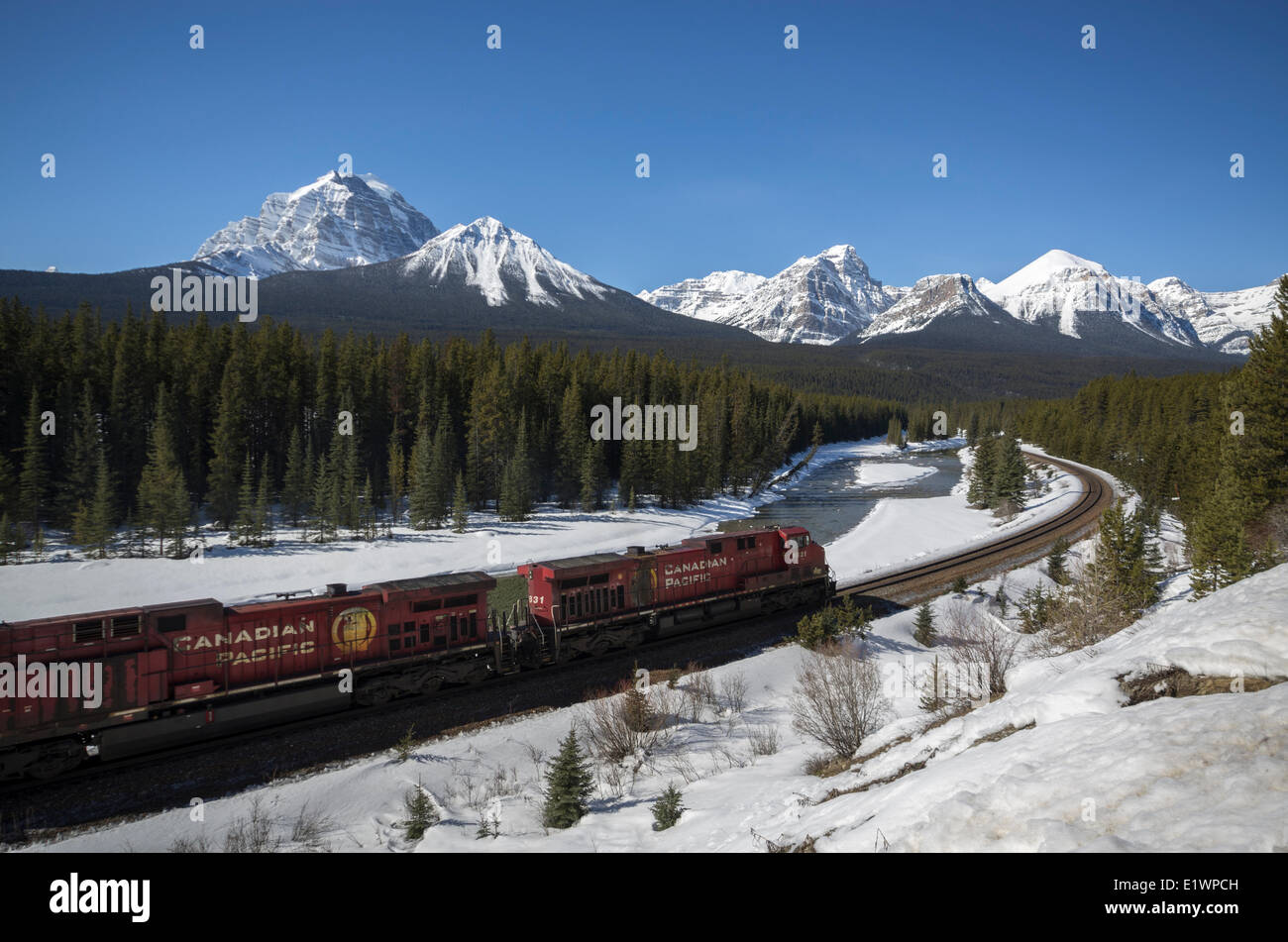 Canadian Pacific freight train on 'Mornant's curve' in the Canadian Rocky Mountains in Banff ...