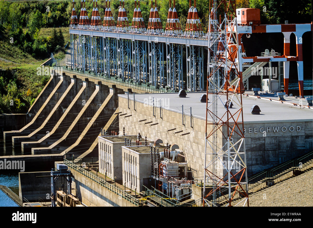 Hydro Electric Power Station Canada Stock Photos & Hydro Electric Power ...