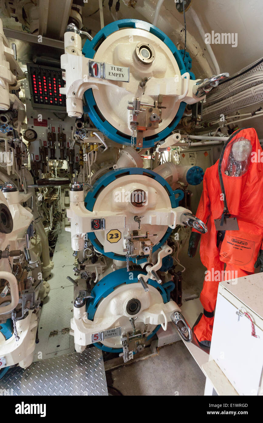 Launch tubes submarine hi-res stock photography and images - Alamy