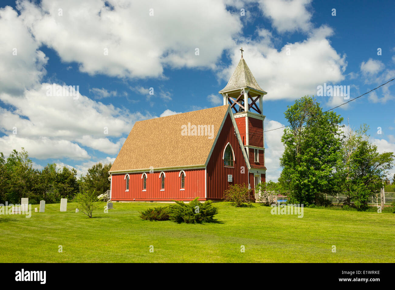 Modest wooden buildings hi-res stock photography and images - Alamy