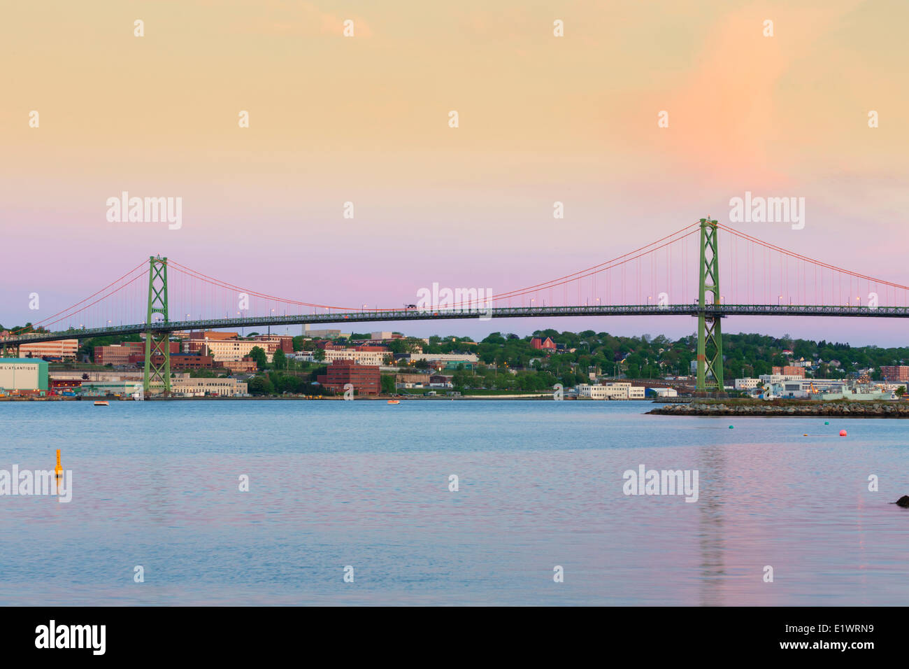 Halifax nova scotia harbour hi-res stock photography and images - Alamy