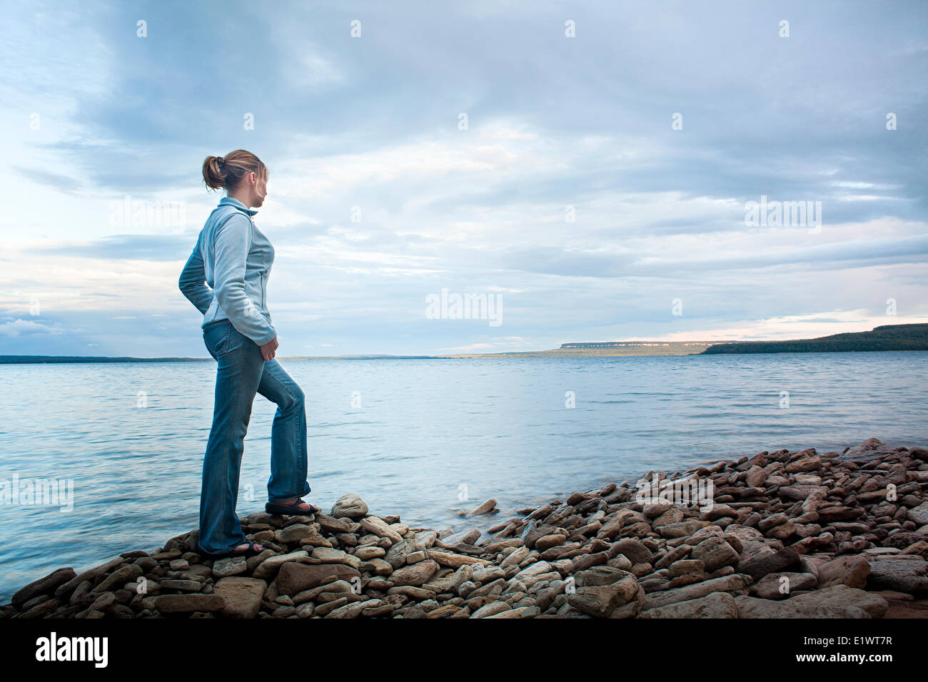 Viewing the scenery hi-res stock photography and images - Alamy