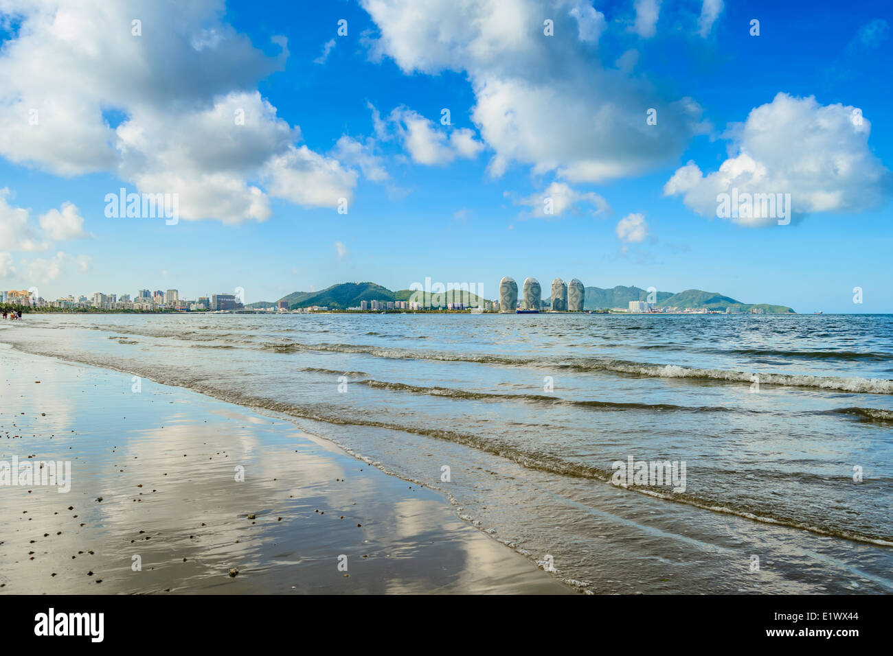 Phoenix island, Sanya Bay, Hainan, China Stock Photo - Alamy