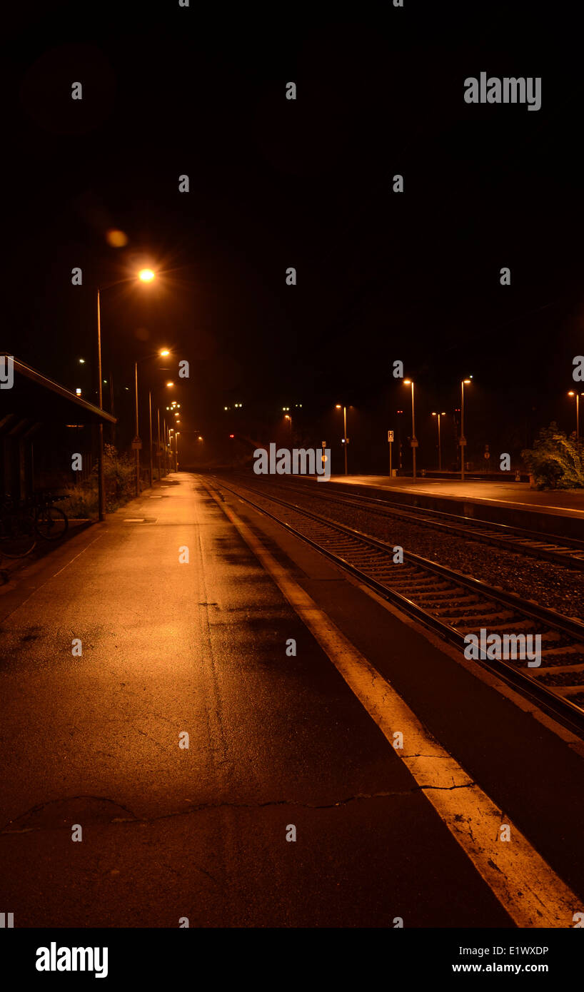 Lonely train hi-res stock photography and images - Alamy