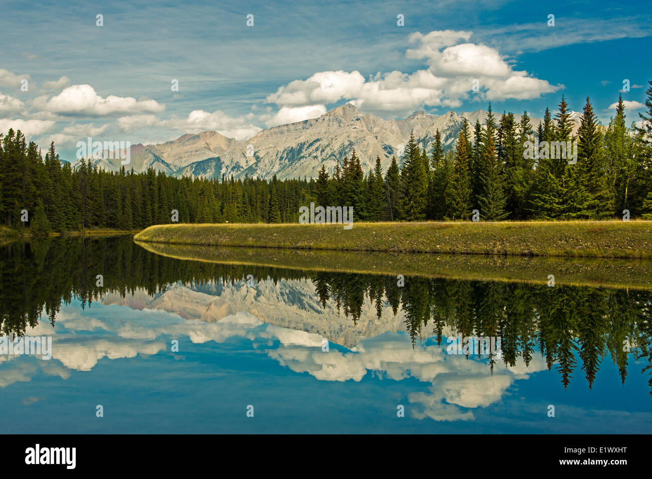 Johnson Lake Road, Banff National Park, Alberta, Canada Stock Photo - Alamy